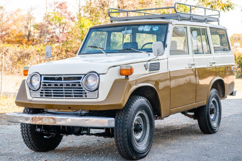 How Much is a Toyota Land Cruiser 55 Series Worth at Auction? | Old ...