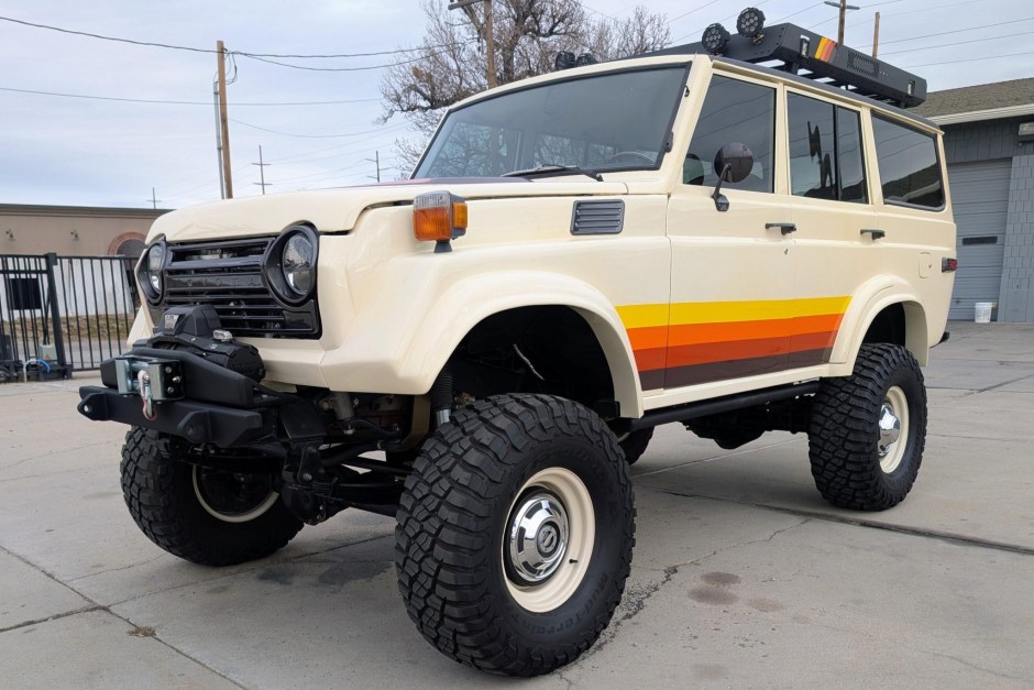 How Much is a Toyota Land Cruiser 55 Series Worth at Auction? | Old ...