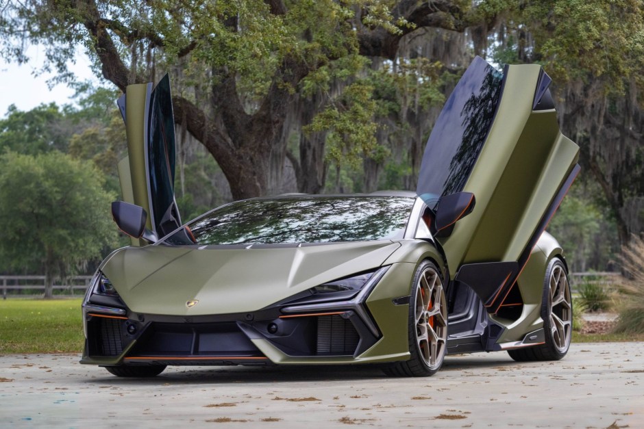 How Much is a Lamborghini Revuelto Worth at Auction? | Old Cars Data